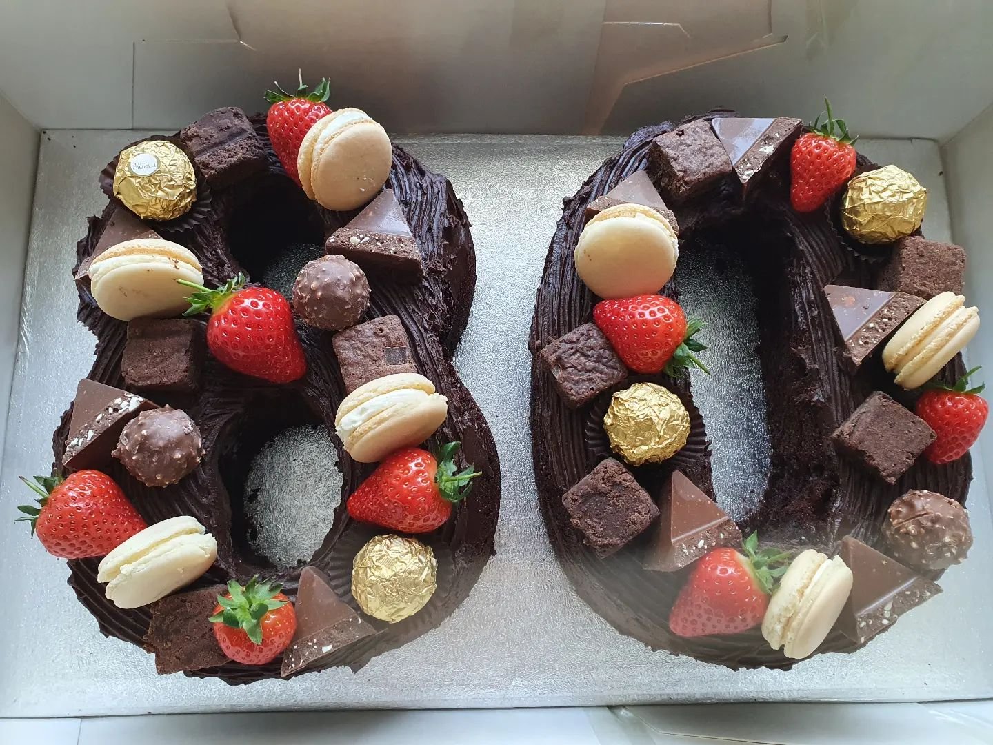 Number Cakes | Bafford Cakes